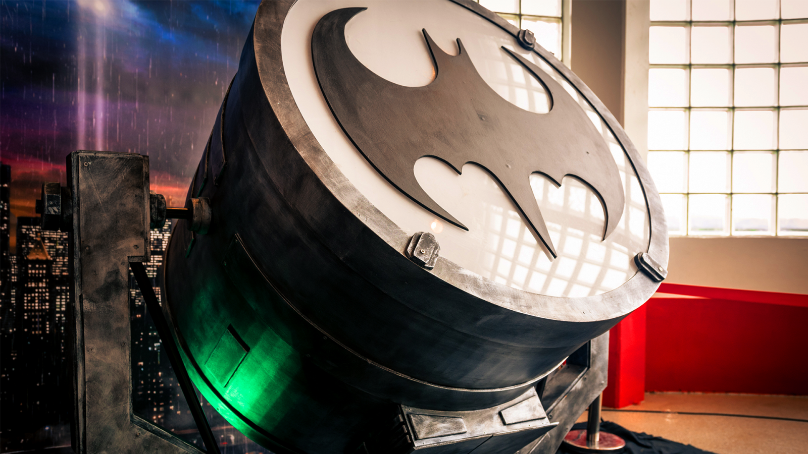 Avoiding Leadership Isolation: Being a Visible Symbol | Lighthouse Therapy